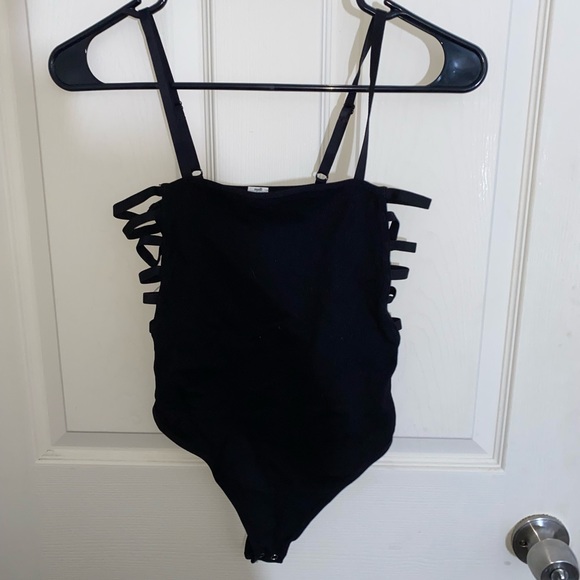 Forever 21 | Tops | Forever 2 Black Side Sliced Bodysuit | Poshmark